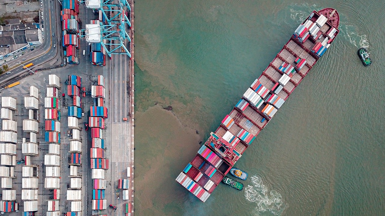 Alphard Maritime Group » Ship Operations & Dry Cargo Chartering ...